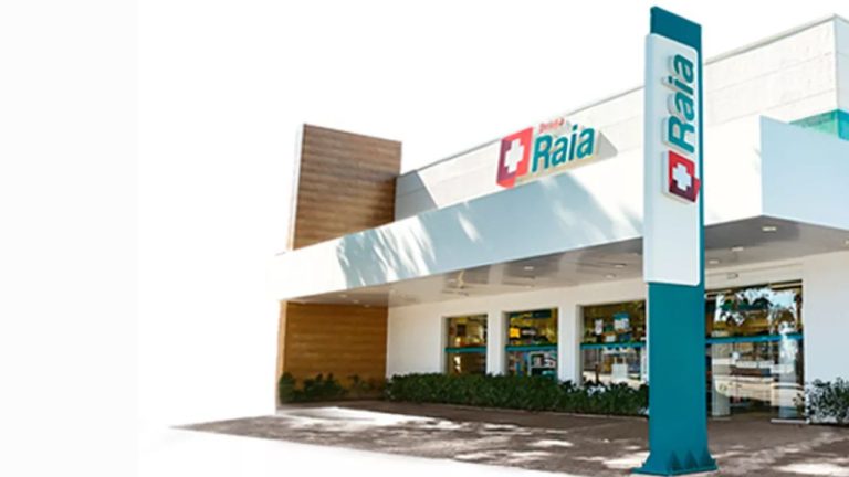 Droga Raia: benefícios de trabalhar nesta rede de farmácias - Central Vagas